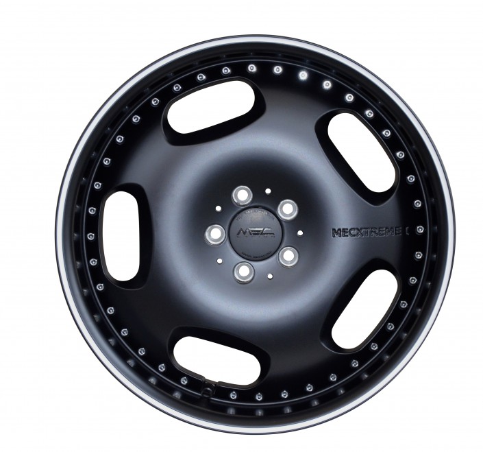 mecxtreme1 one piece wheel in Full Matt Black finish – MEC Design