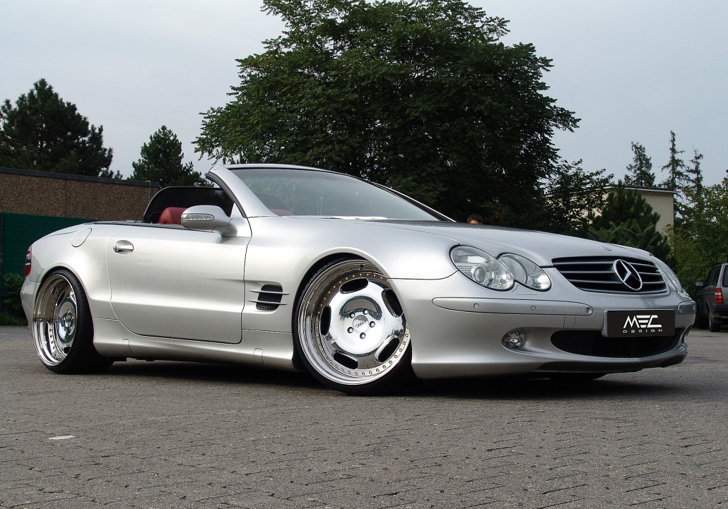 R230 SL with 20 inch mecxtremeI wheels – MEC Design